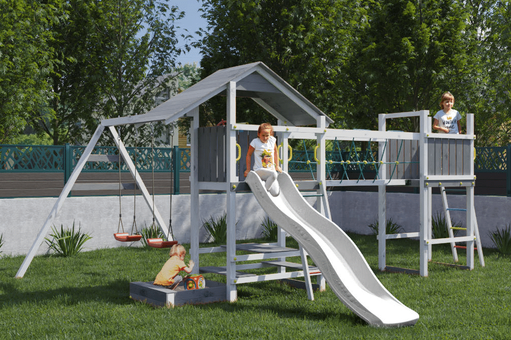 Kaufratgeber: Spielturm mit Rutsche & Schaukel für Kinder